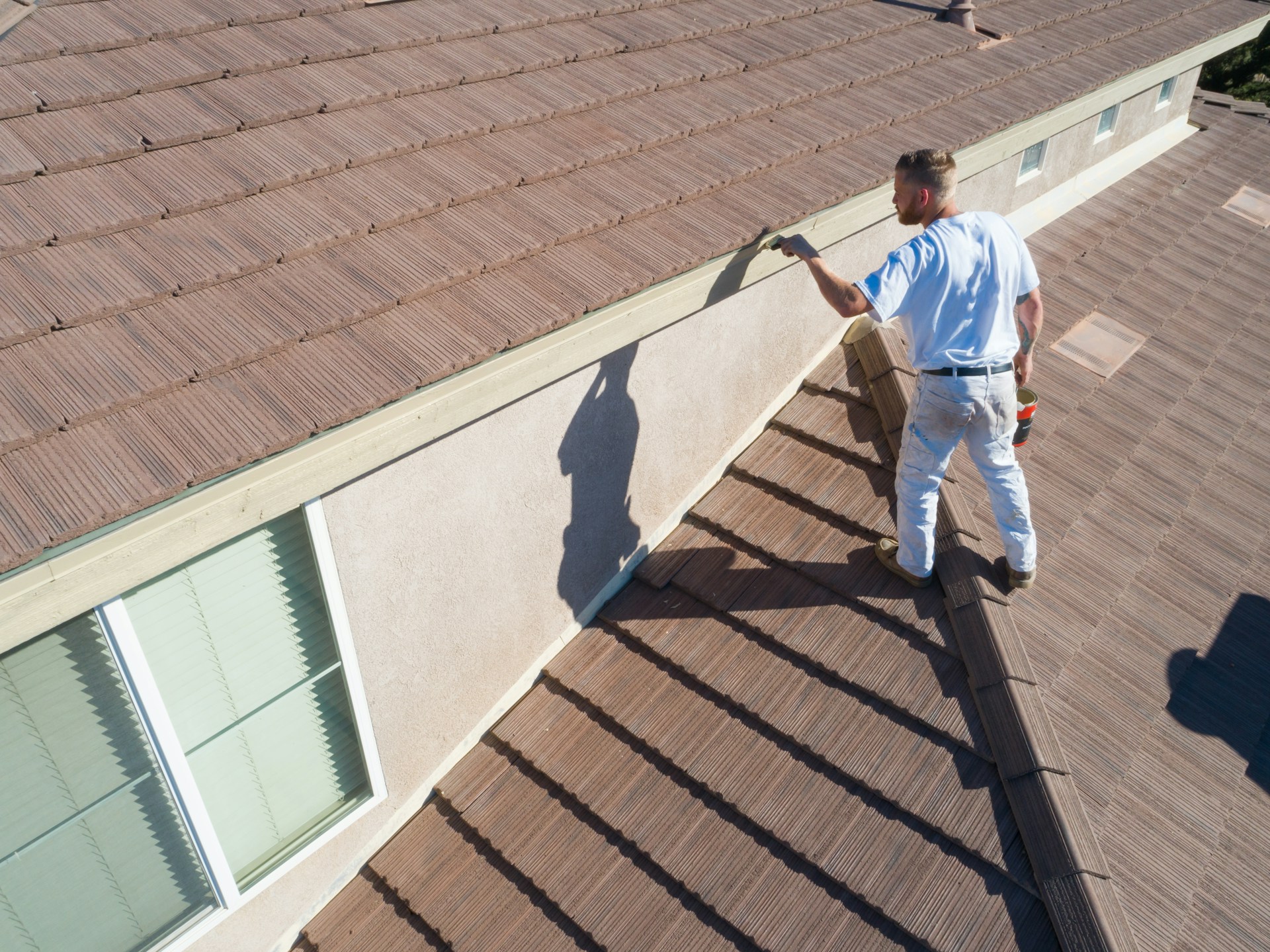 Simple Tips for Effective Roof Cleaning in Penrith